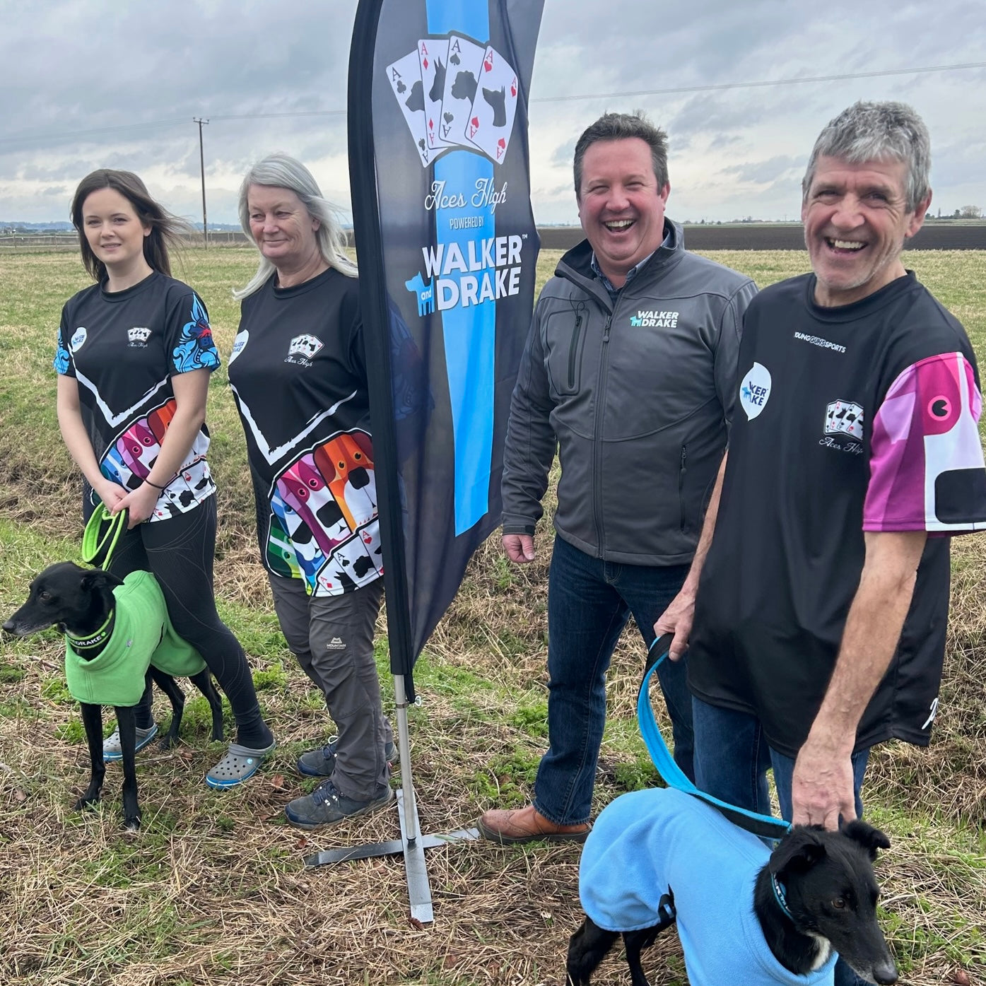 Walker & Drake to sponsor Aces High Flyball Team - Walker and Drake